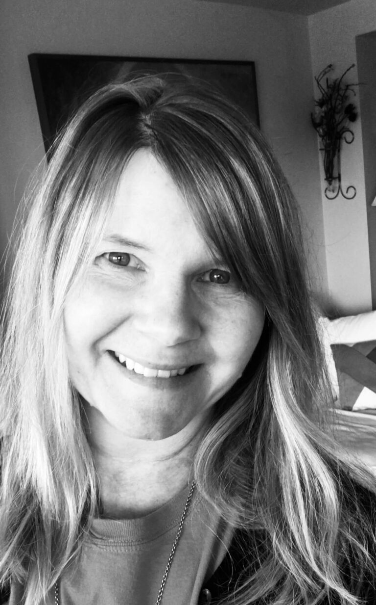 Lisa Thomson~Author & Artist - books, fiction, articles, poetry